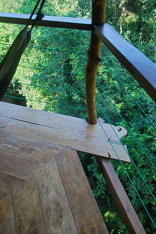 Treehouse floor and fence – Treehouse Sri Lanka